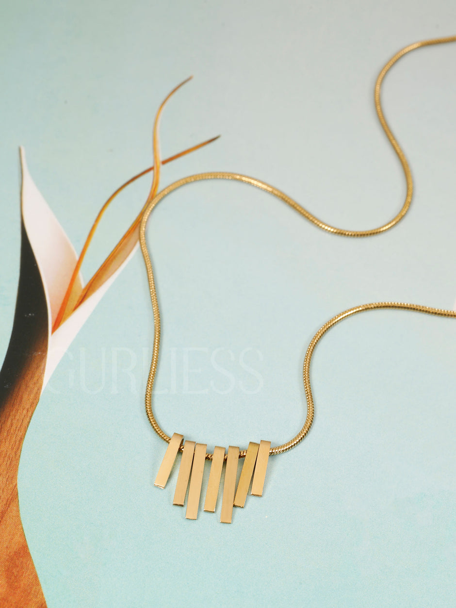Anti-Tarnish Pendant Necklaces – Long-Lasting Jewelry | Gurliess